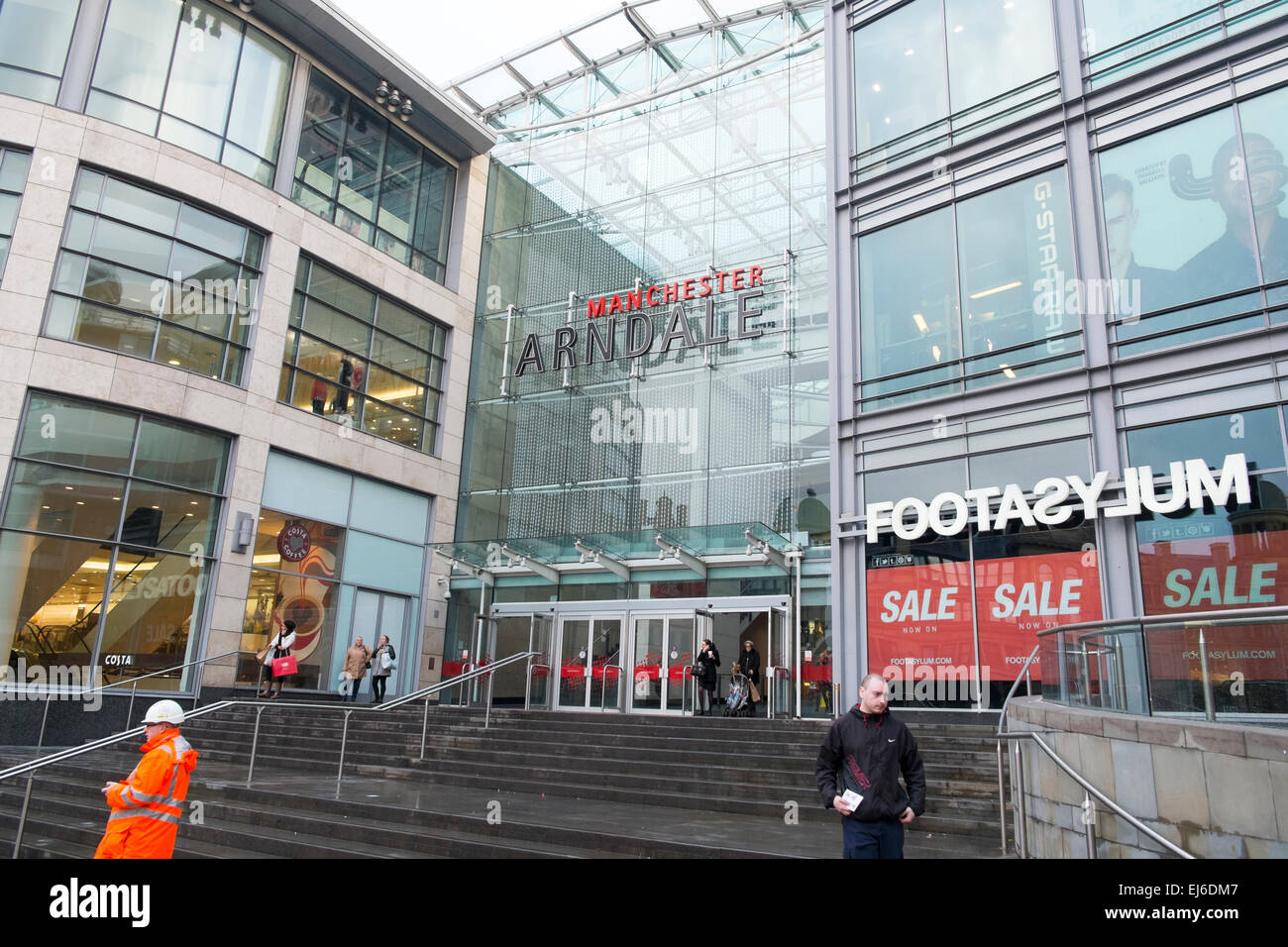 Arndale shopping centre hi-res stock photography and images - Alamy