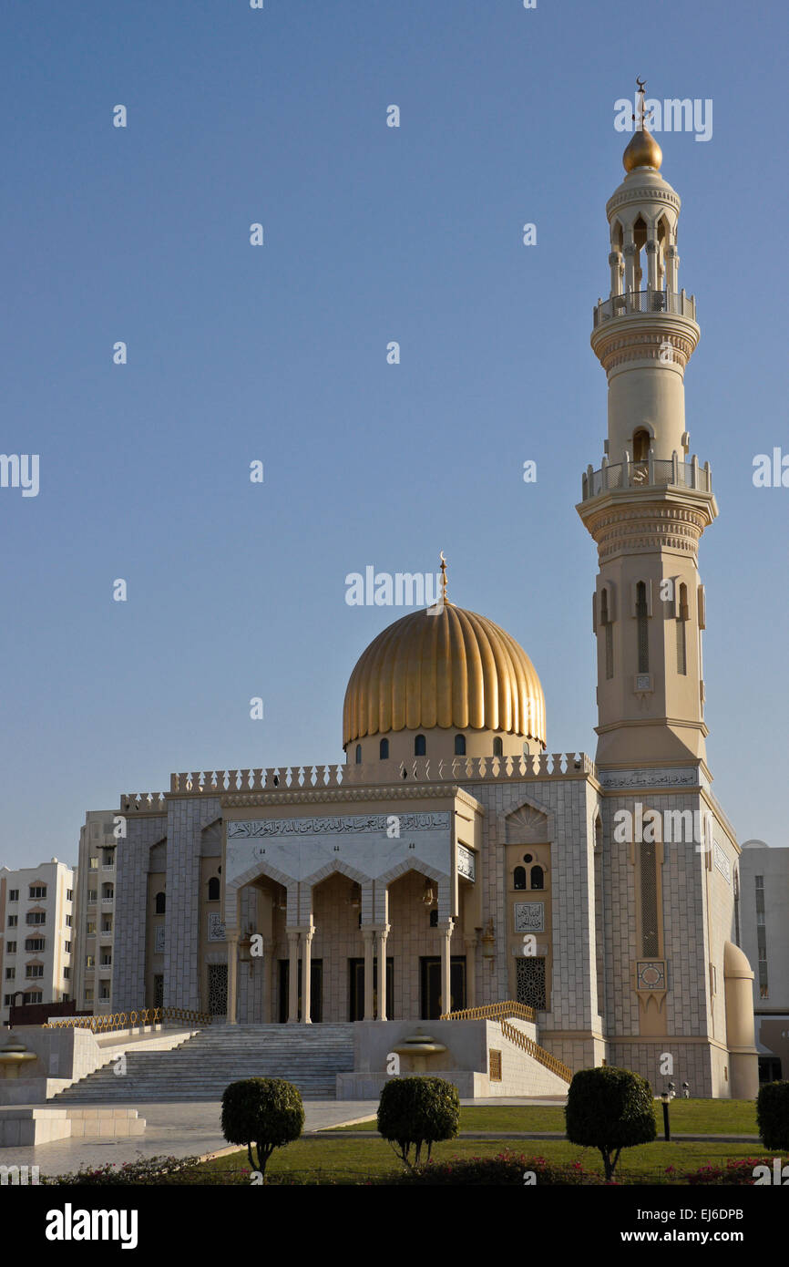 Al-Zawawi mosque, Muscat, Oman Stock Photo - Alamy