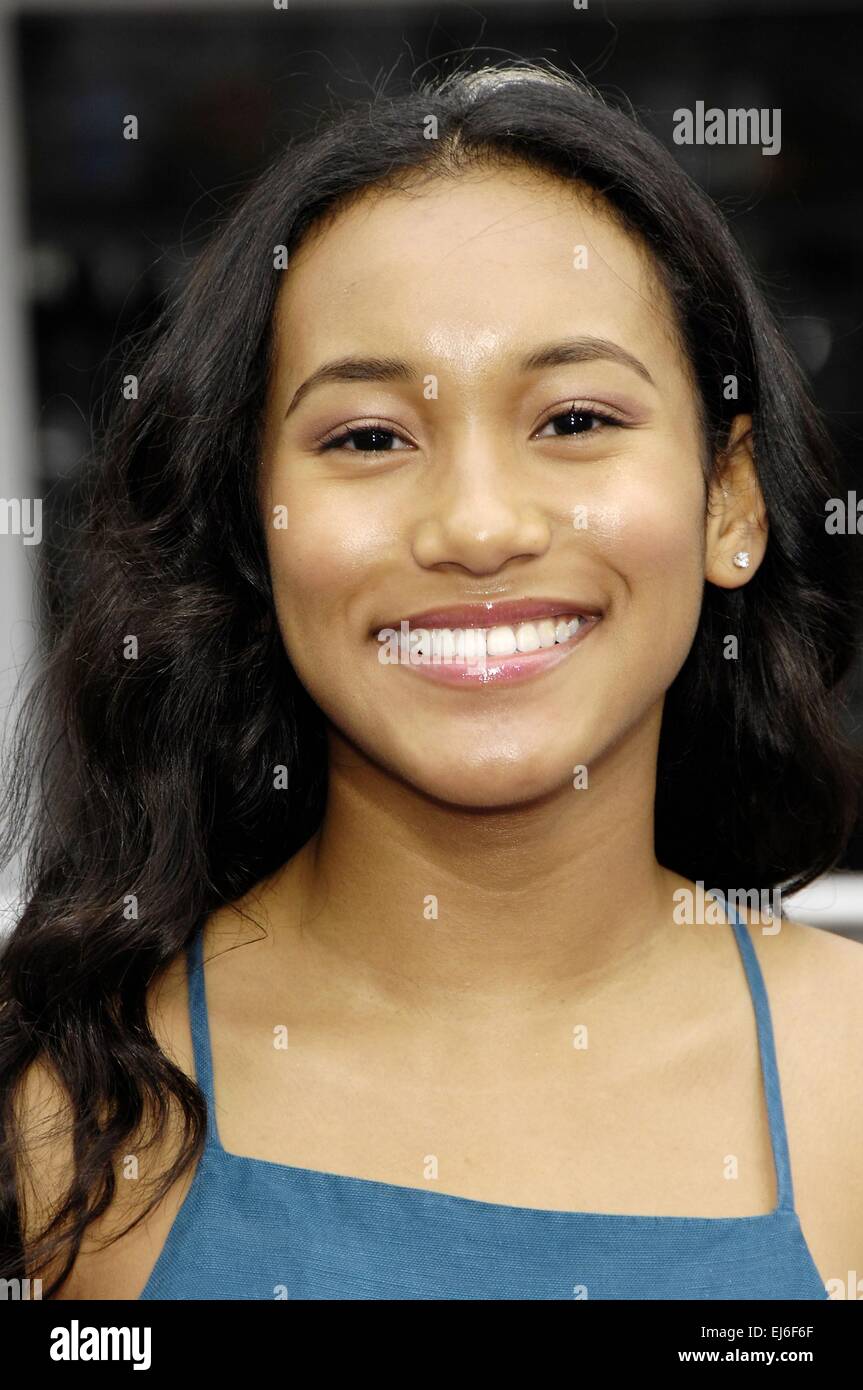 Los Angeles, CA, USA. 22nd Mar, 2015. Sidney Park at arrivals for HOME ...