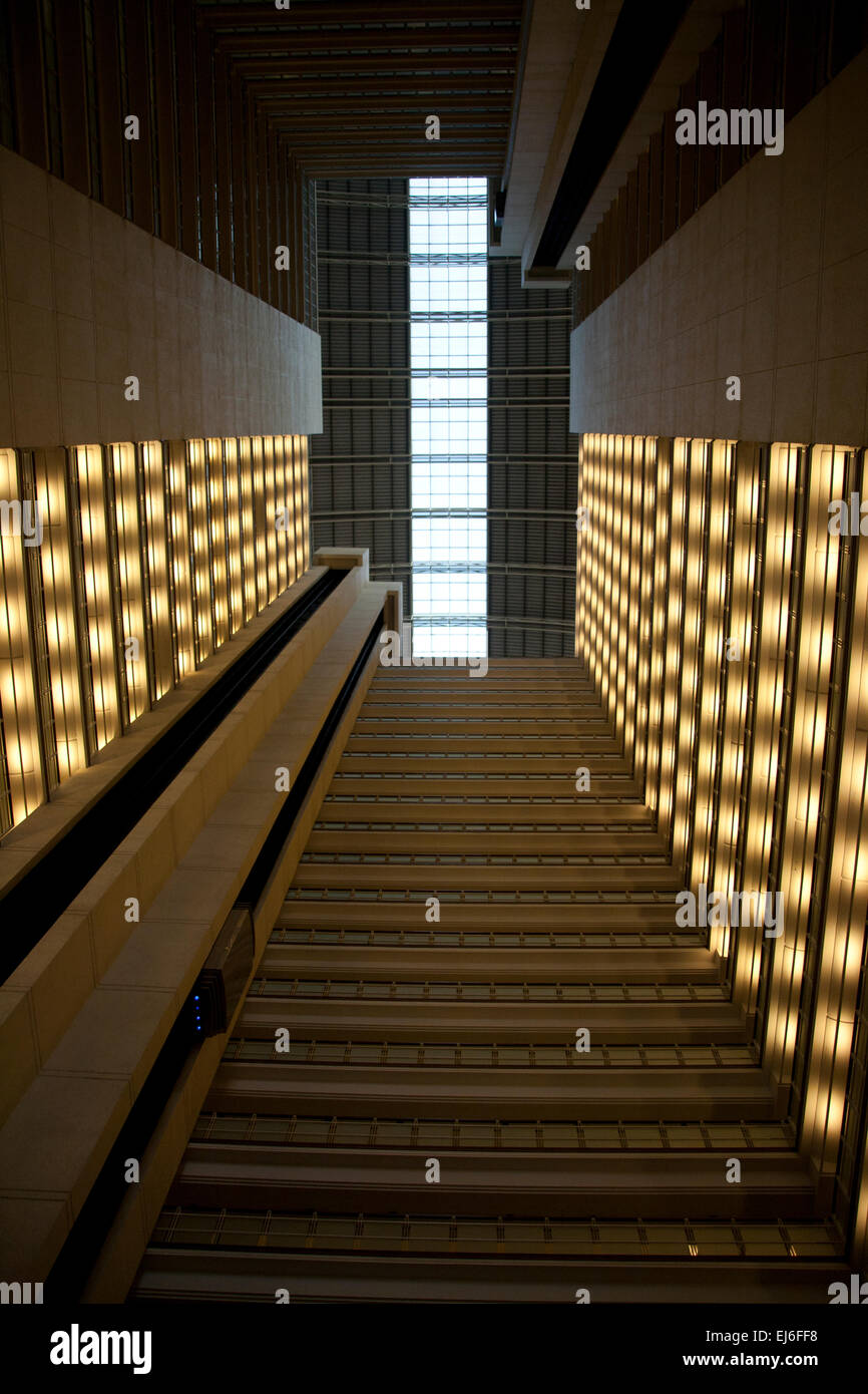Hotel walkways hi-res stock photography and images - Alamy