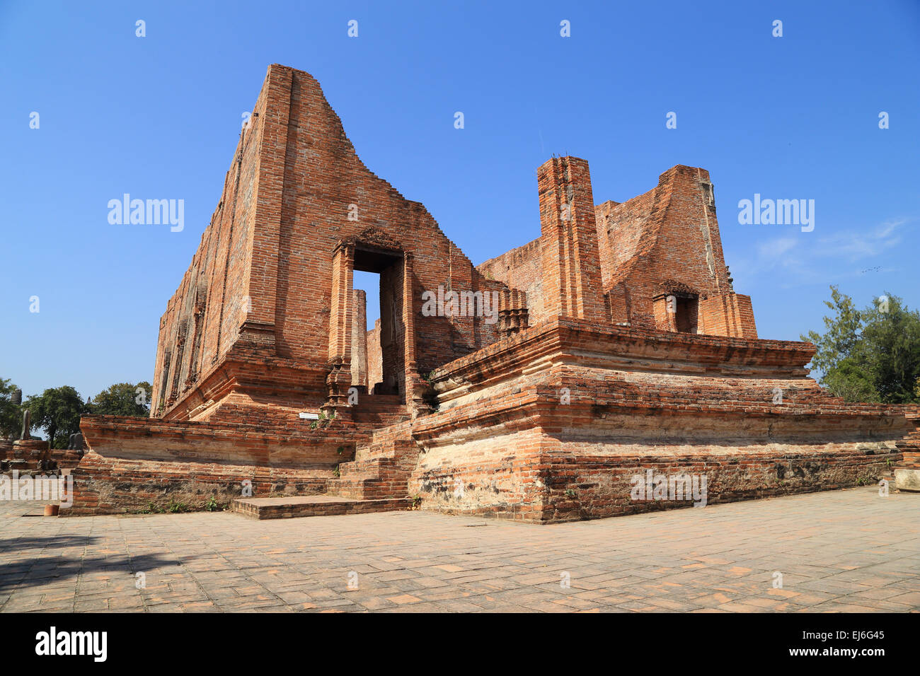 Ubosot (Ordination Hall) at Wat Mahaeyong, the ruin of a Buddhist ...