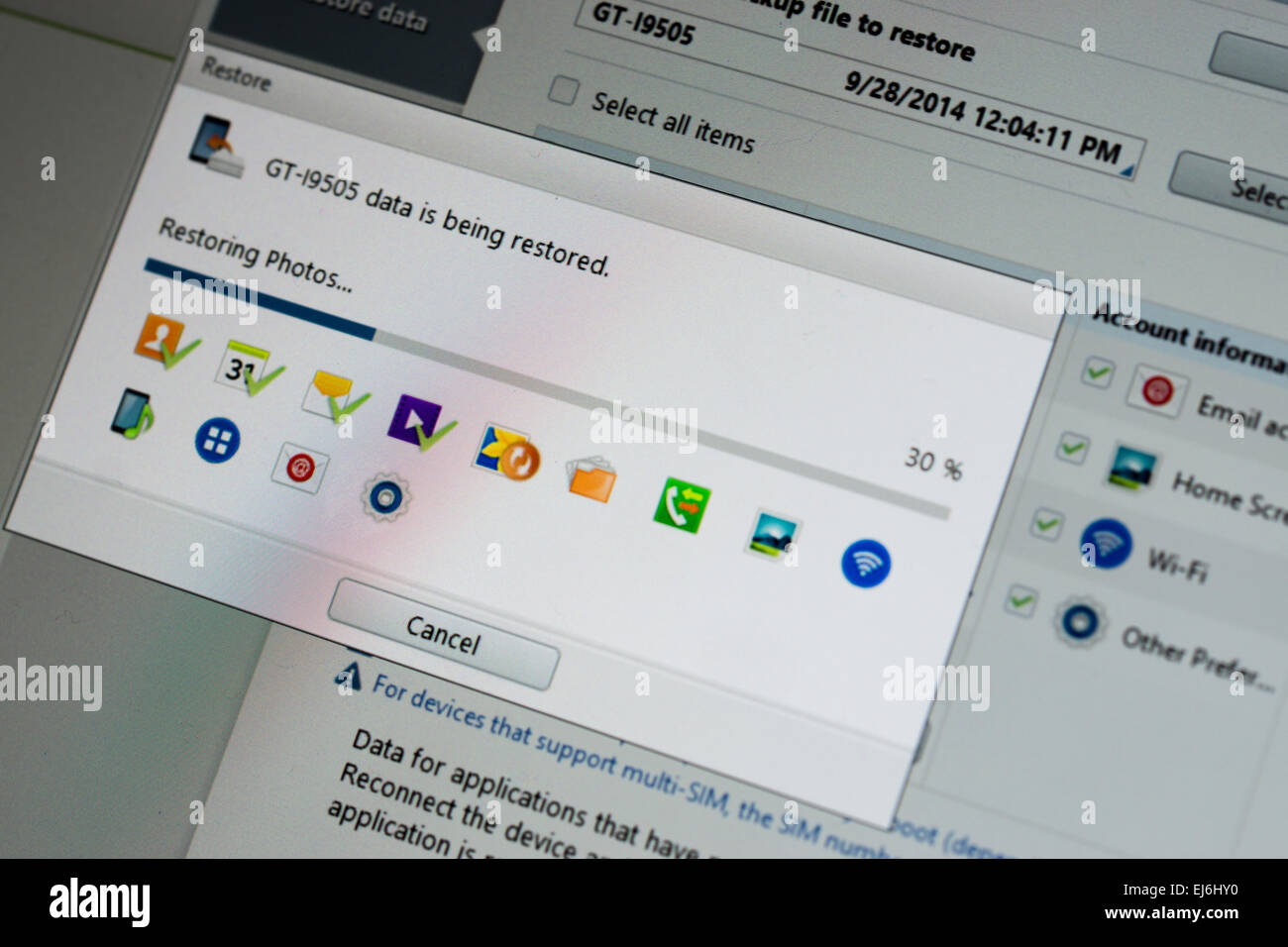 Samsung phone backup, backing up progress bar, application, client-side ... Samsung phone backup, backing up progress bar, application, client-side ...