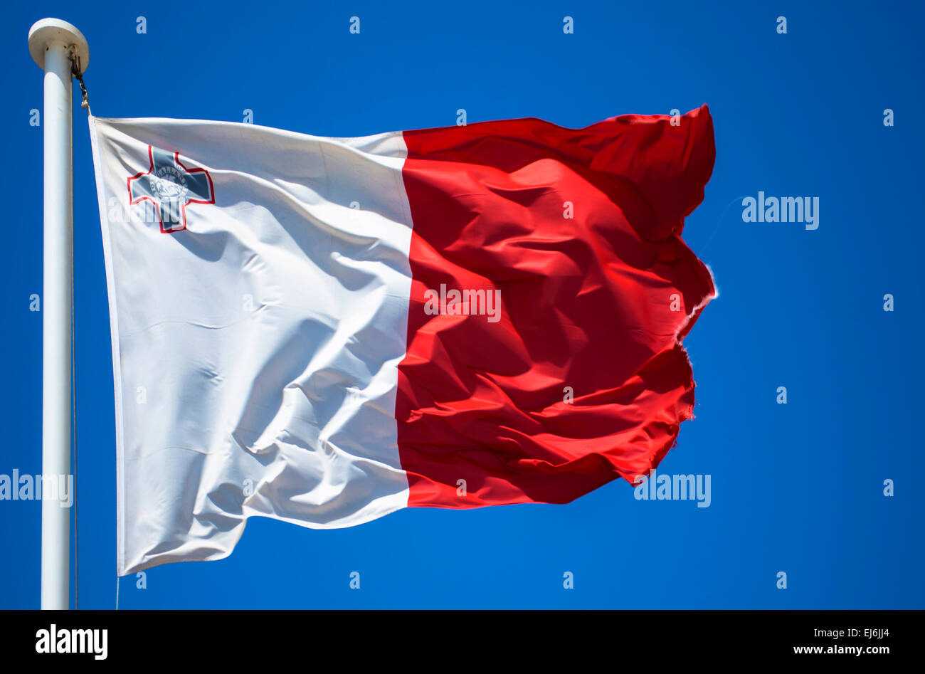 Malta, Valletta: Flag of Malta waving in the wind Stock Photo - Alamy