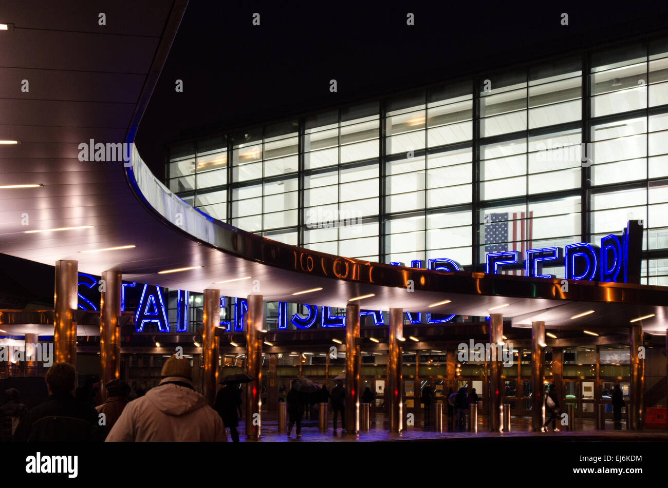 Manhattan ferry terminal hi-res stock photography and images - Alamy