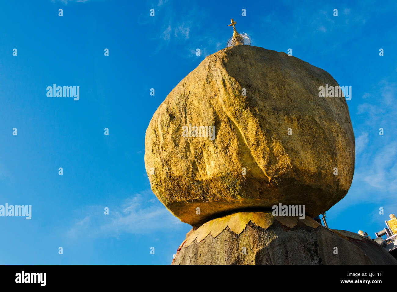 Kyaiktiyo Pagoda (Gold Rock), Mon State, Myanmar Stock Photo - Alamy