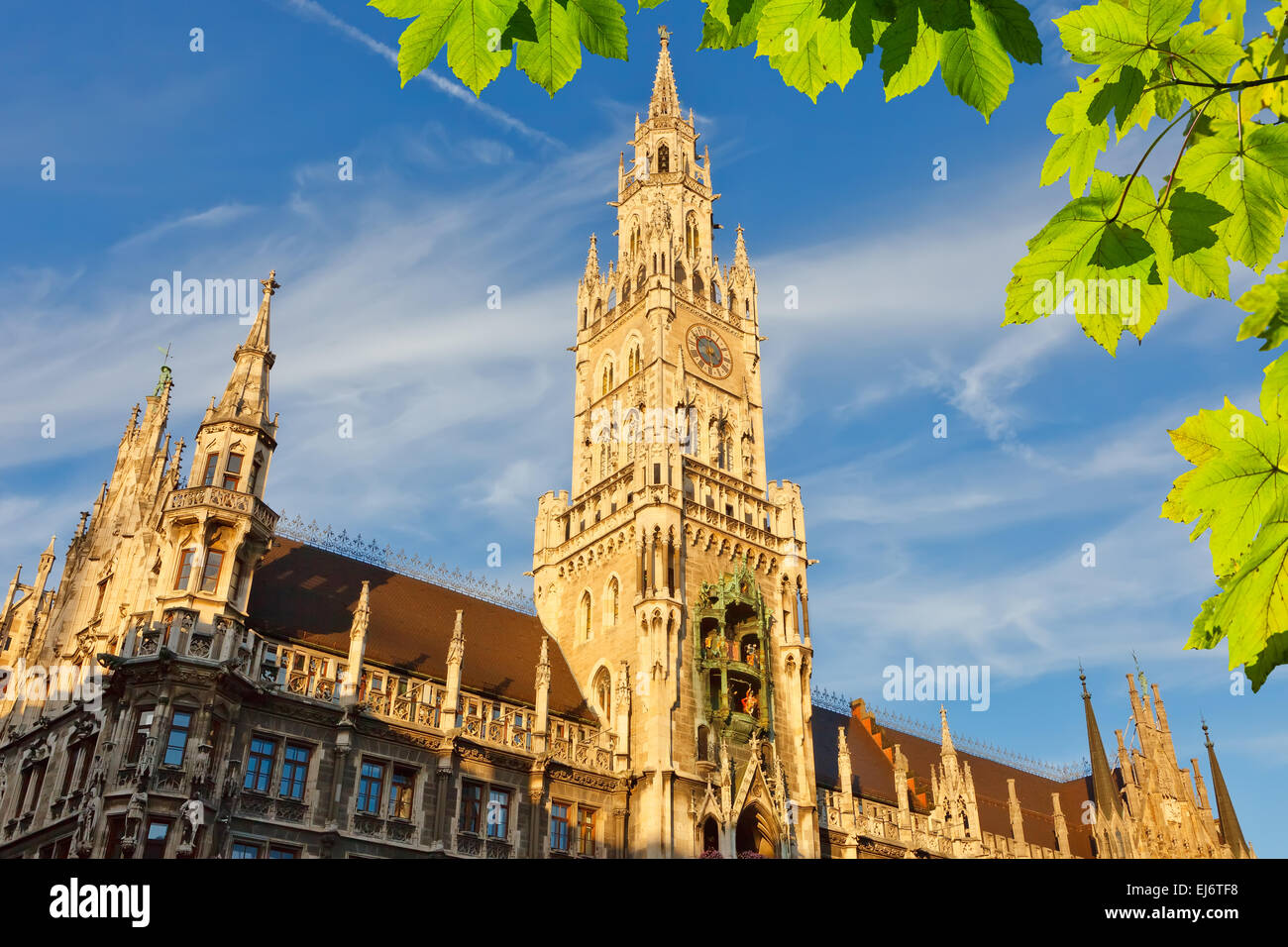 Munchen new town hall Stock Photo - Alamy