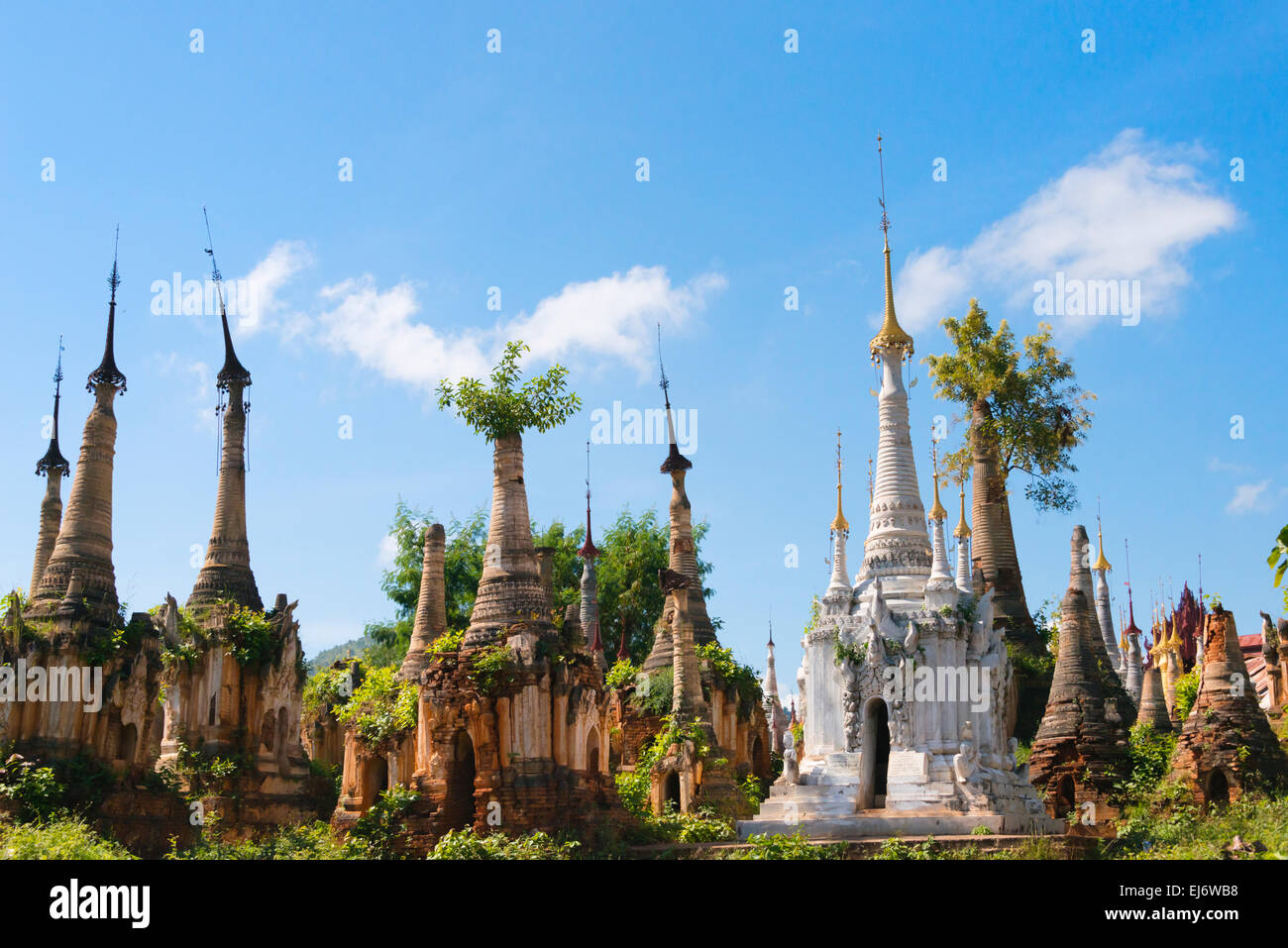 Indein Stupa Complex, Inle Lake, Myanmar Stock Photo - Alamy