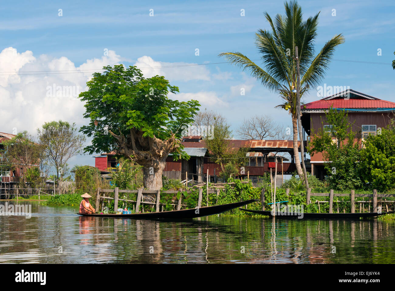 Cottage and floating farm on Inle Lake, Shan State, Myanmar Stock Photo ...