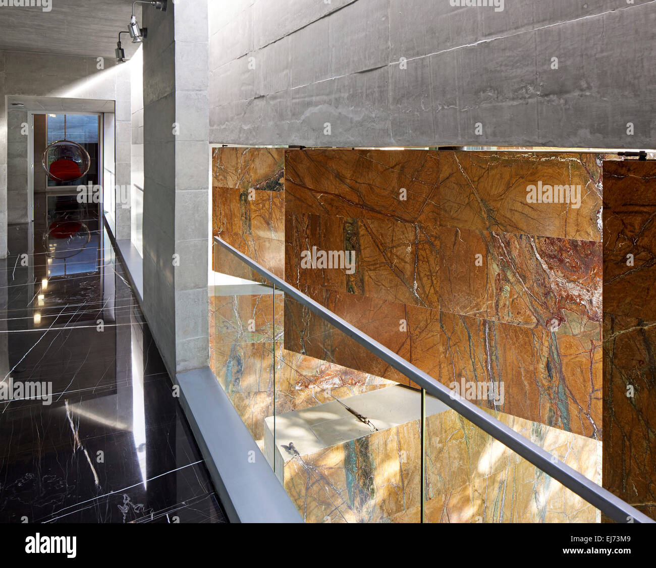 First floor corridor private house hi-res stock photography and images ...