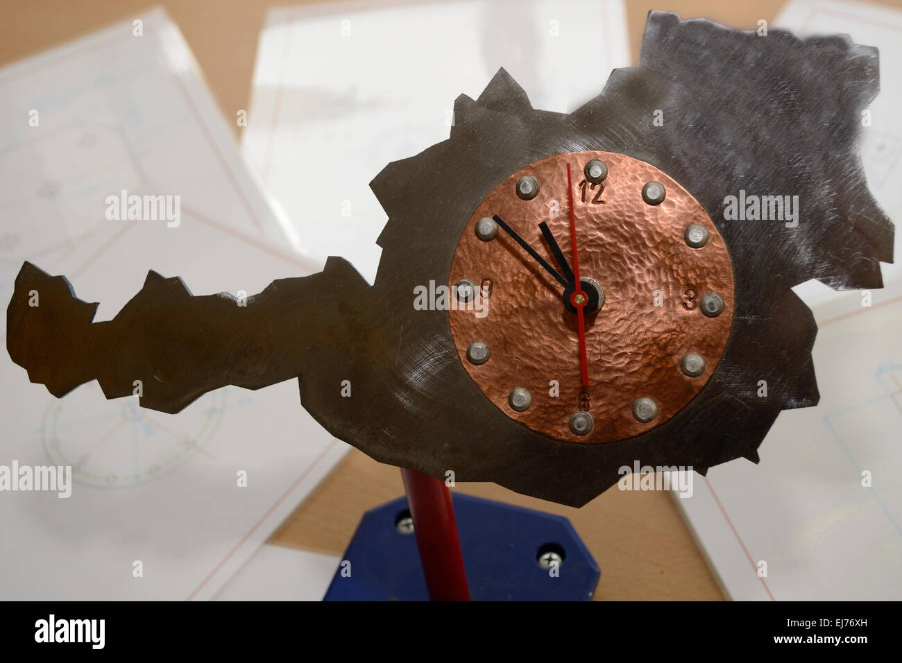 Original clock hi-res stock photography and images - Alamy
