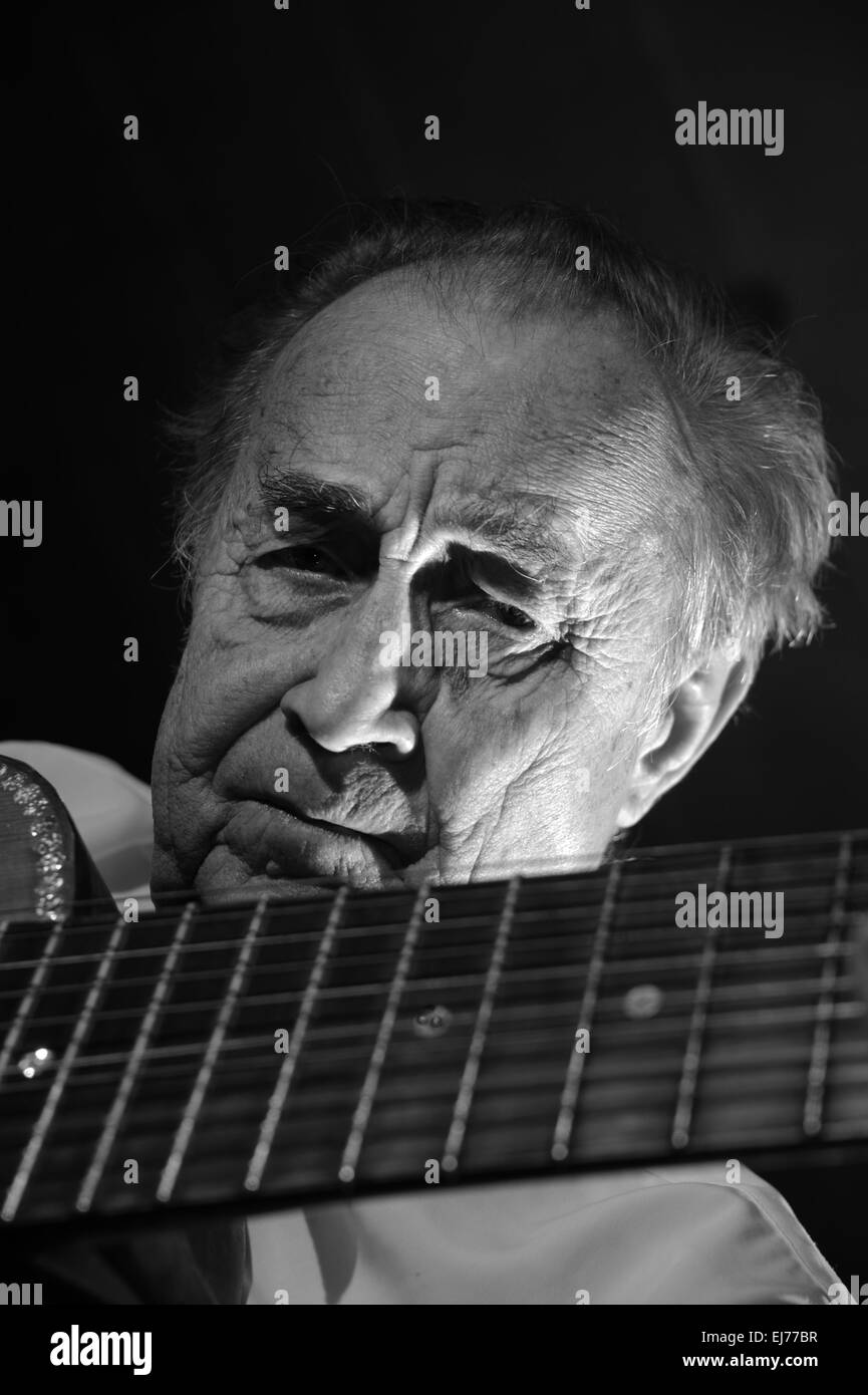 Old blues hi-res stock photography and images - Alamy