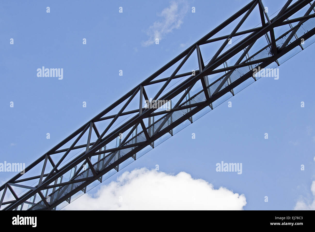 Fire escape bridge hi-res stock photography and images - Alamy