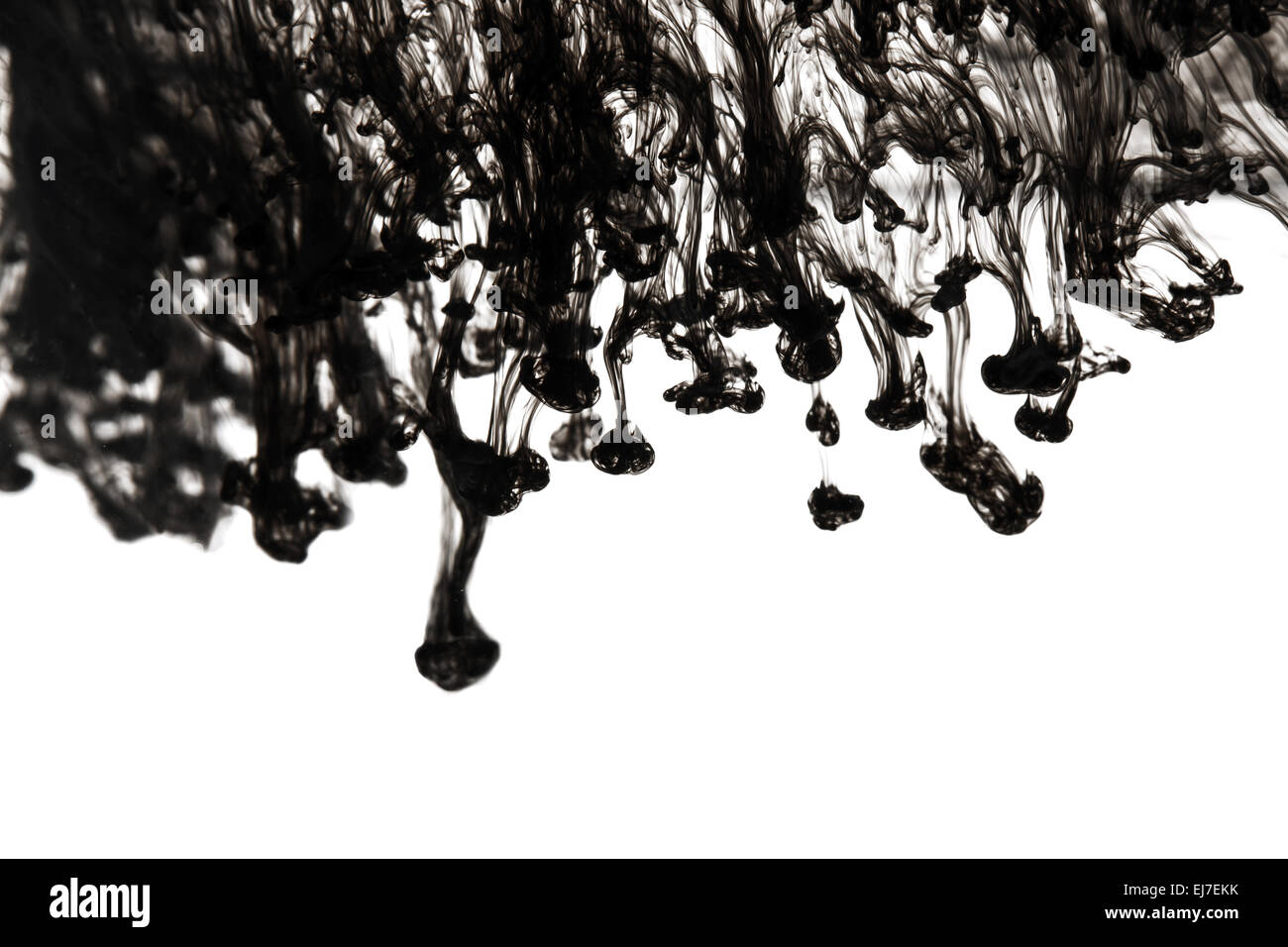 Black ink in the water Stock Photo - Alamy