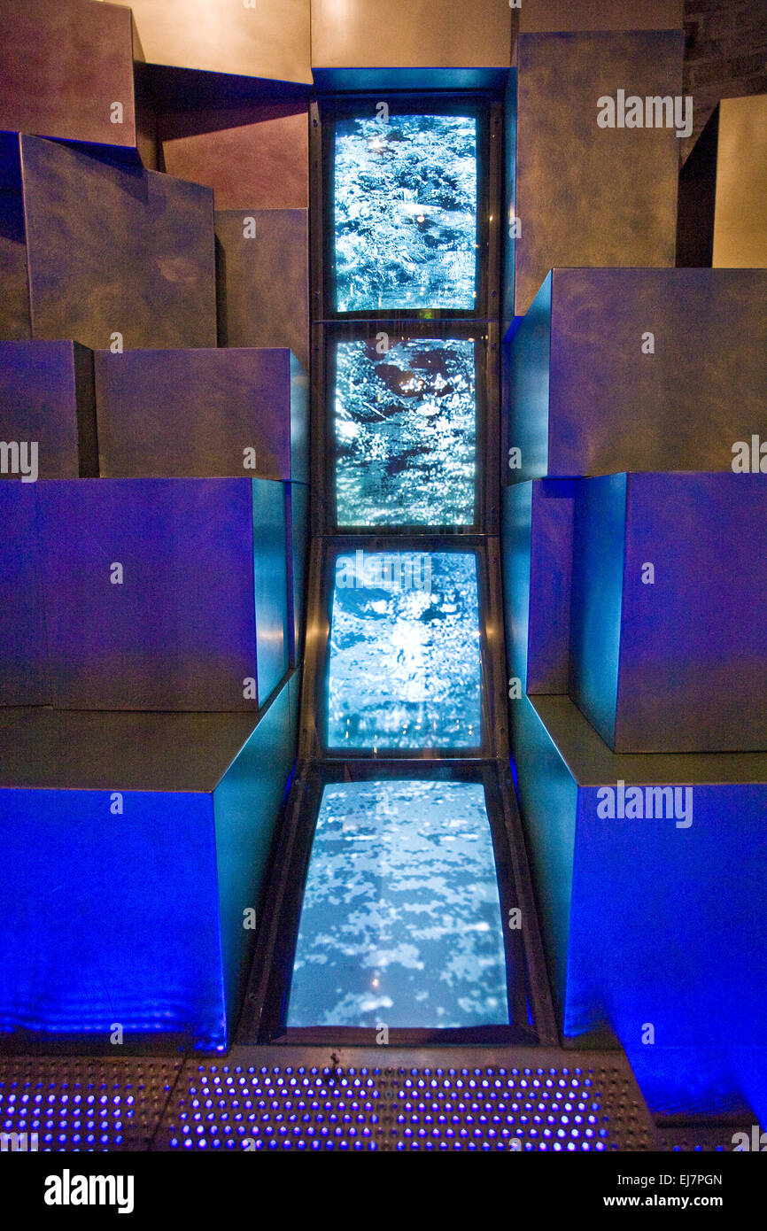 Water museum aquarius hi-res stock photography and images - Alamy