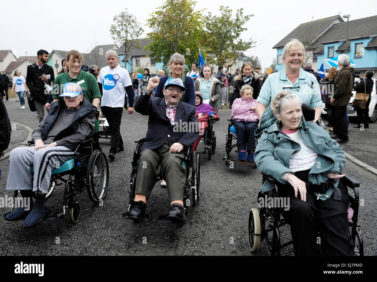 Scotland goes to the polls for the Scottish Independence Referendum ...