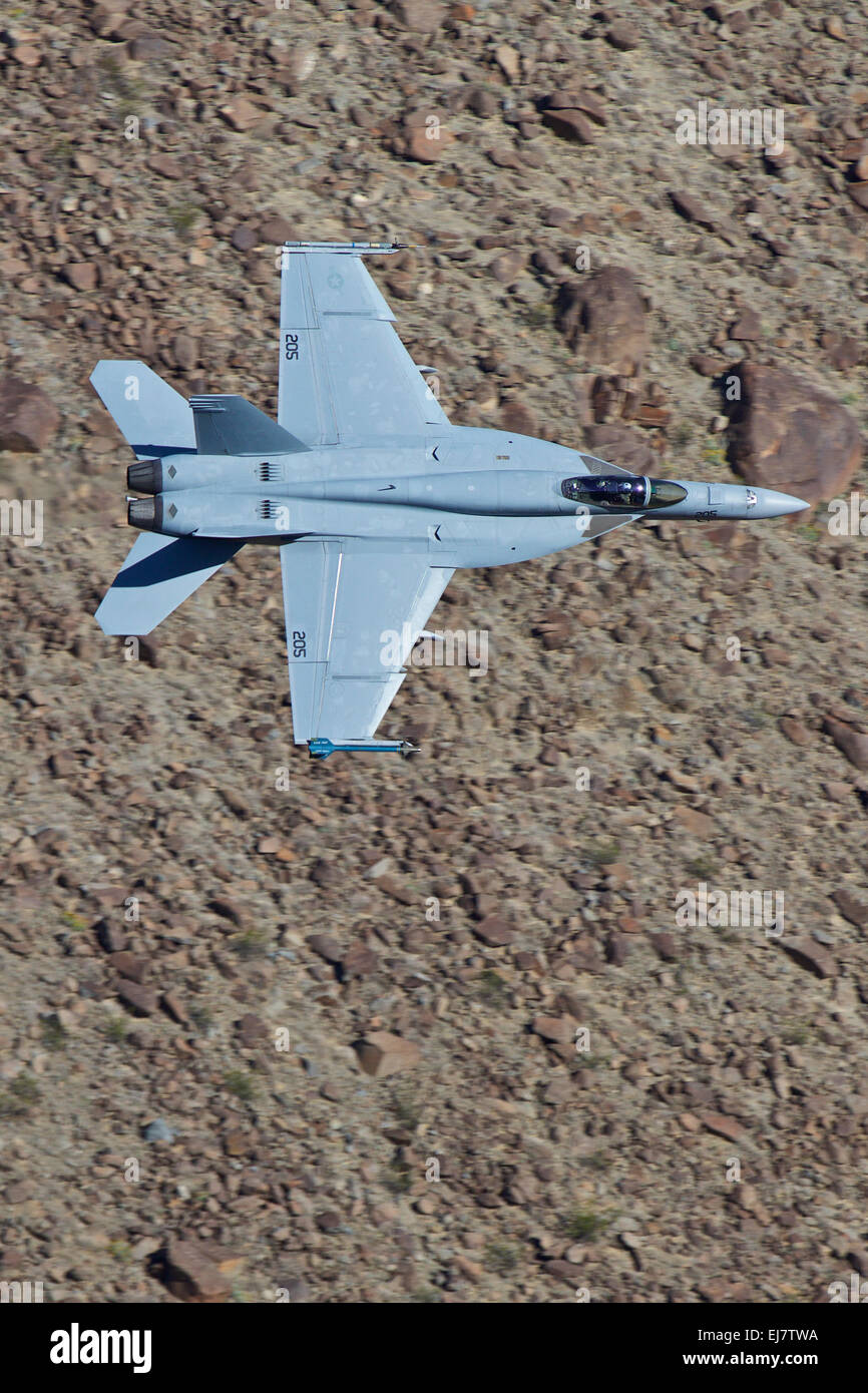 F 18 super hornet aircraft carrier hi-res stock photography and images ...