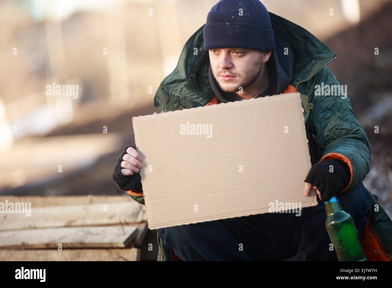 Hands homeless poverty cardboard hi-res stock photography and images ...