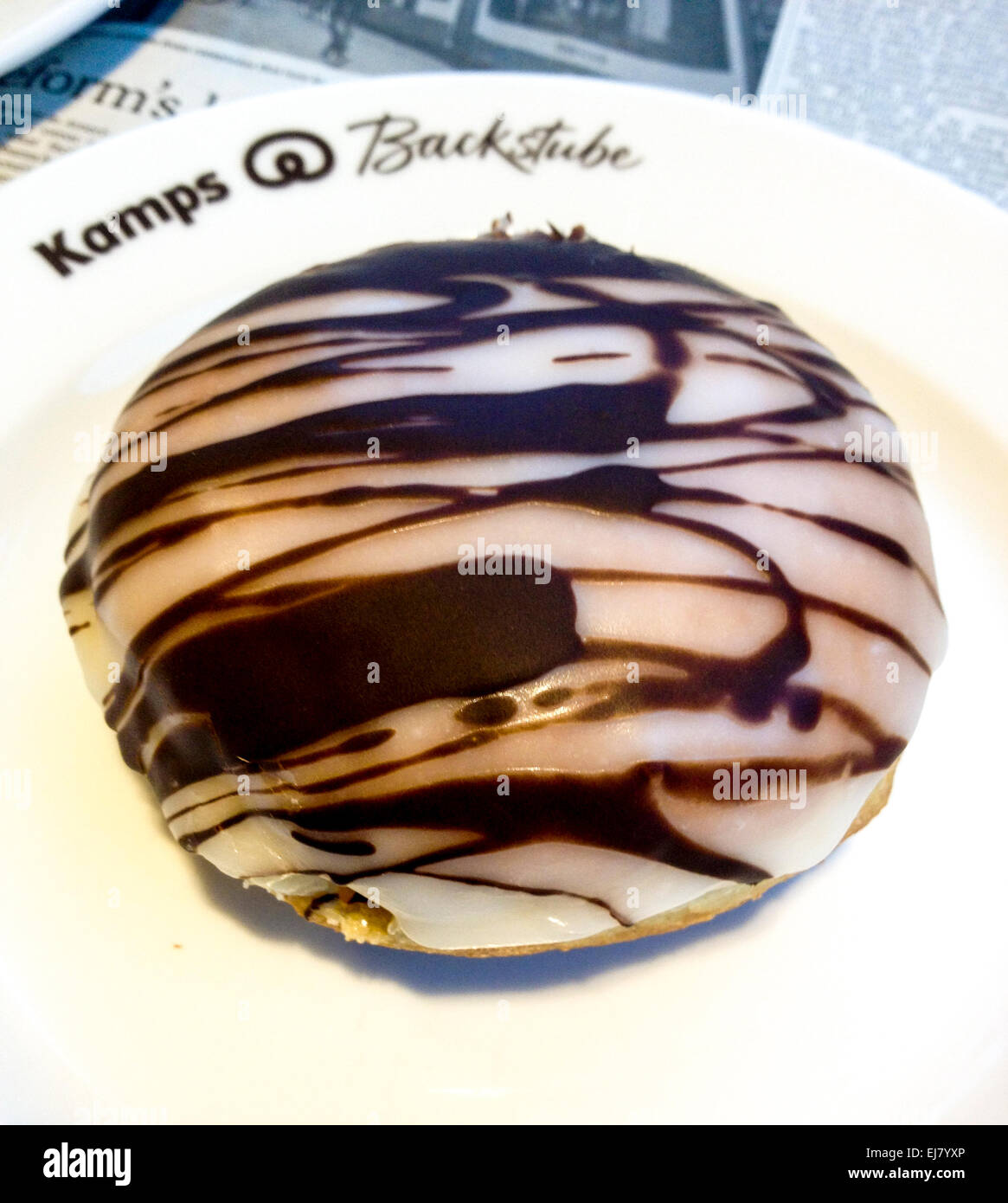 Cake shop berlin hi-res stock photography and images - Alamy