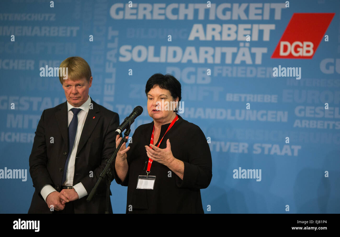 Reiner Hoffmann (L), President of the Confederation of German Trade ...