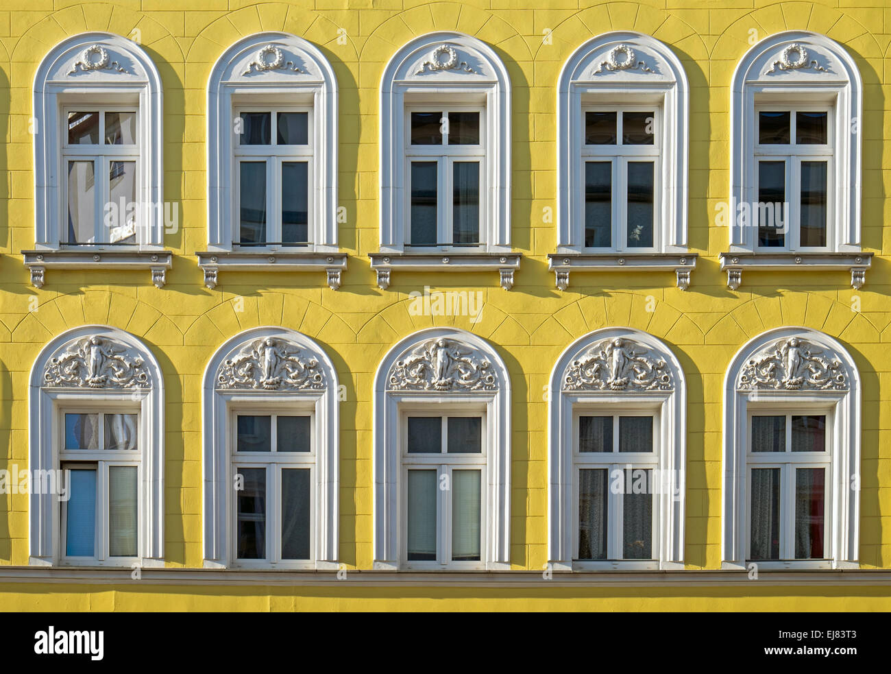 Restored Building Stock Photos & Restored Building Stock Images - Alamy