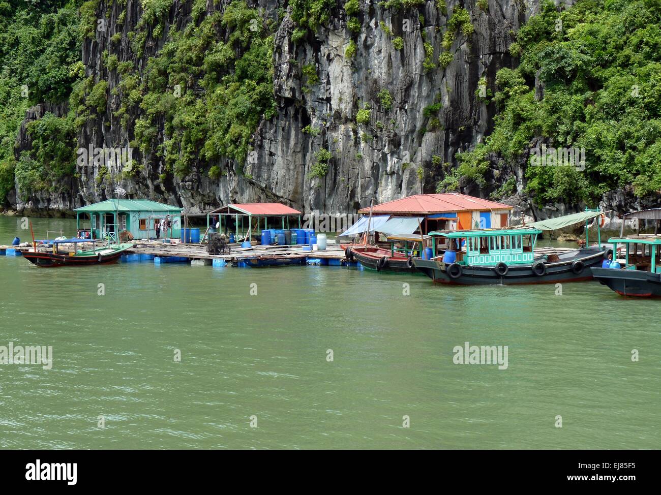 Beautiful floating village hi-res stock photography and images - Alamy