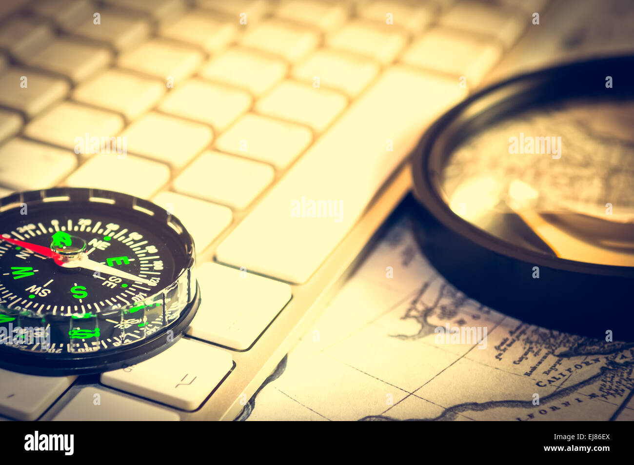 Compass on card hi-res stock photography and images - Alamy
