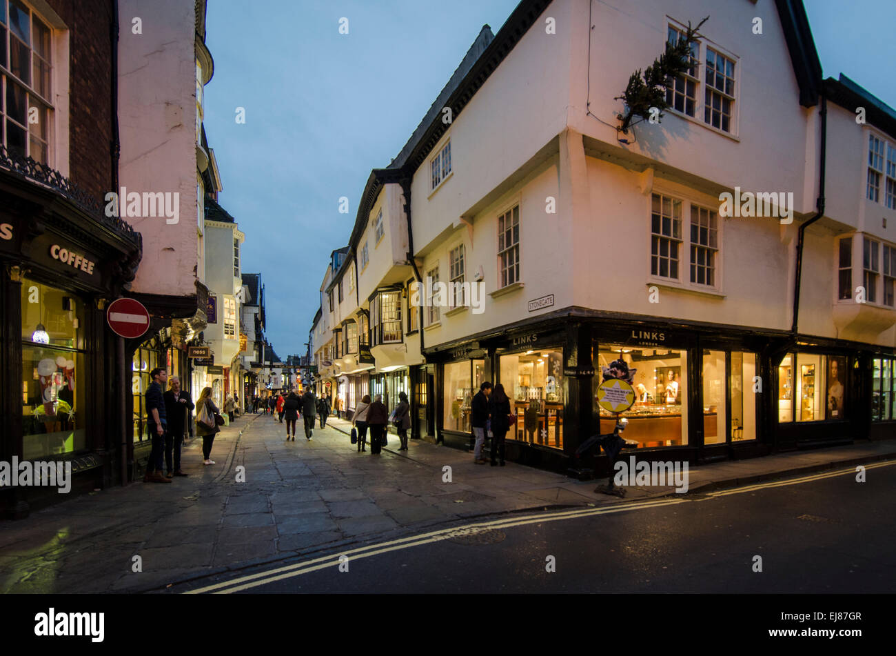 York city centre uk hi-res stock photography and images - Alamy