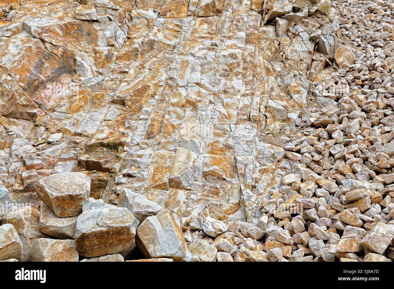 Construction stone granite Stock Photo - Alamy