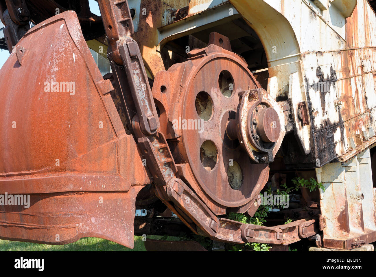 Excavator in open cast mining Stock Photo - Alamy