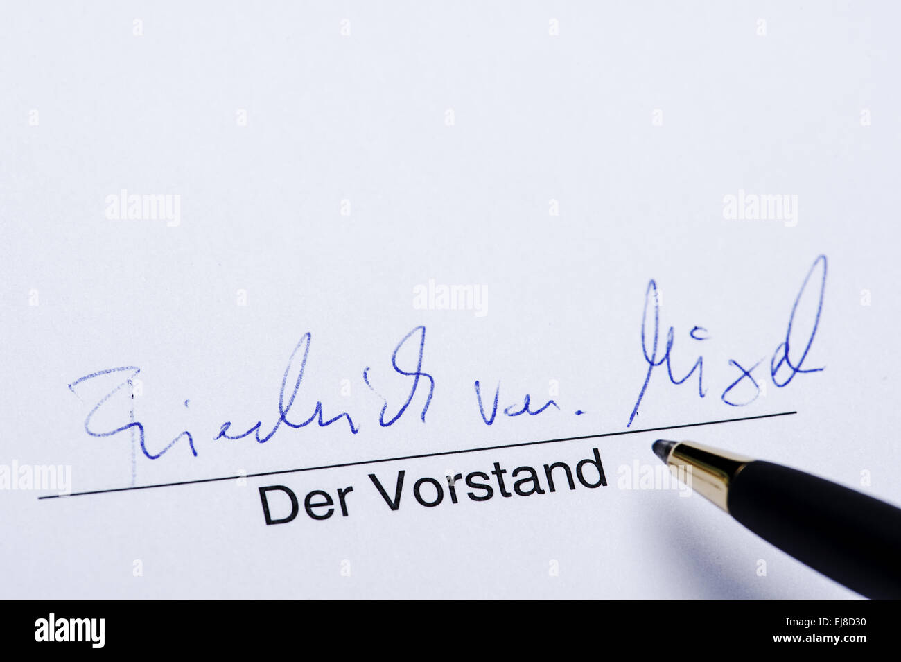 Signature of the Executive Board Stock Photo - Alamy