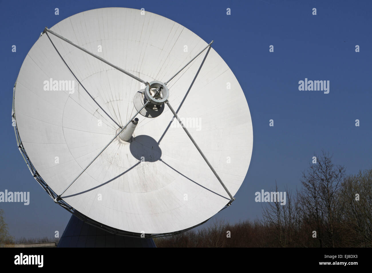 Parabolic hi-res stock photography and images - Alamy