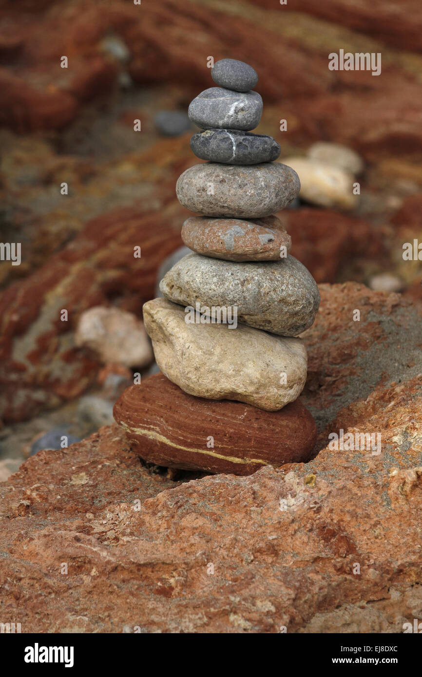 Balance stein hi-res stock photography and images - Alamy
