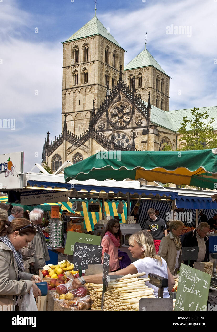 Wochenmarkt germany hi-res stock photography and images - Alamy