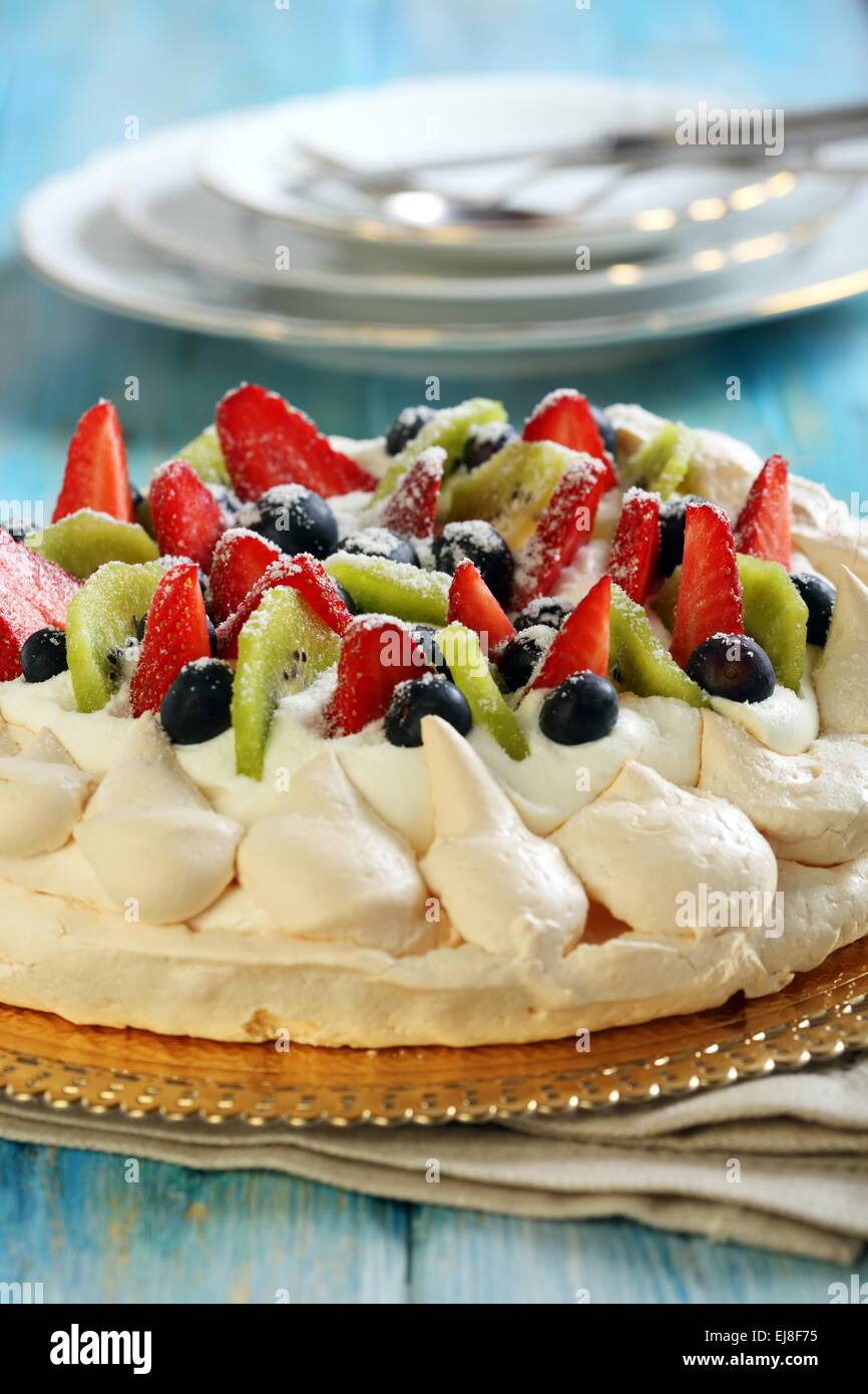 Pavlova dessert with fresh berries Stock Photo - Alamy