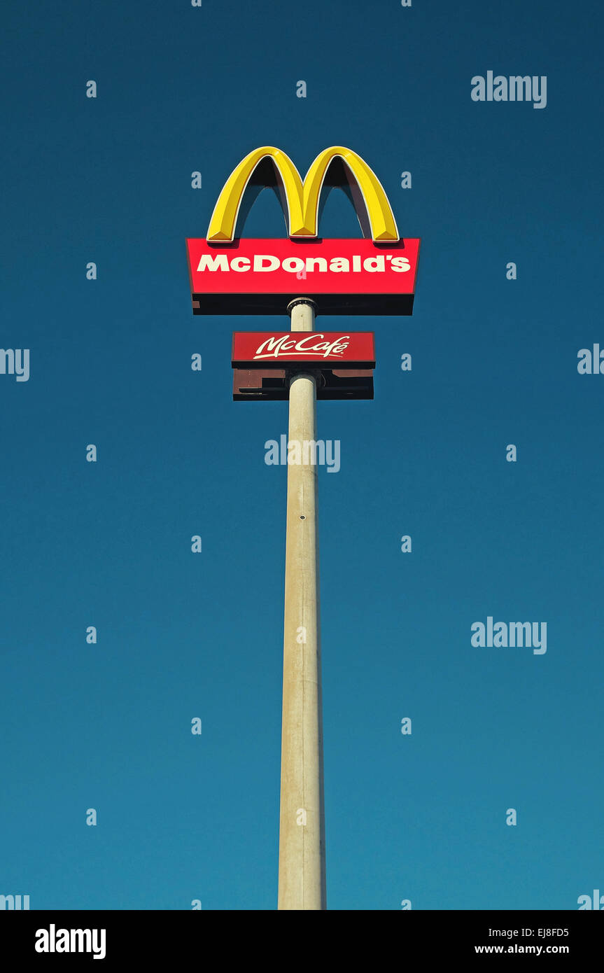 Vintage mcdonalds sign hi-res stock photography and images - Alamy