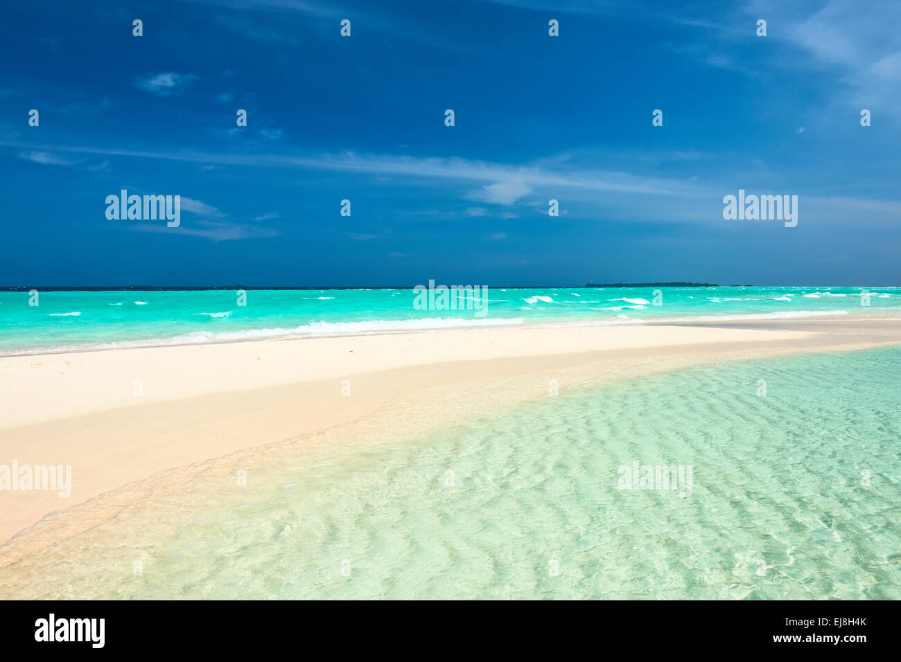 Beautiful beach with sandspit at Maldives Stock Photo - Alamy