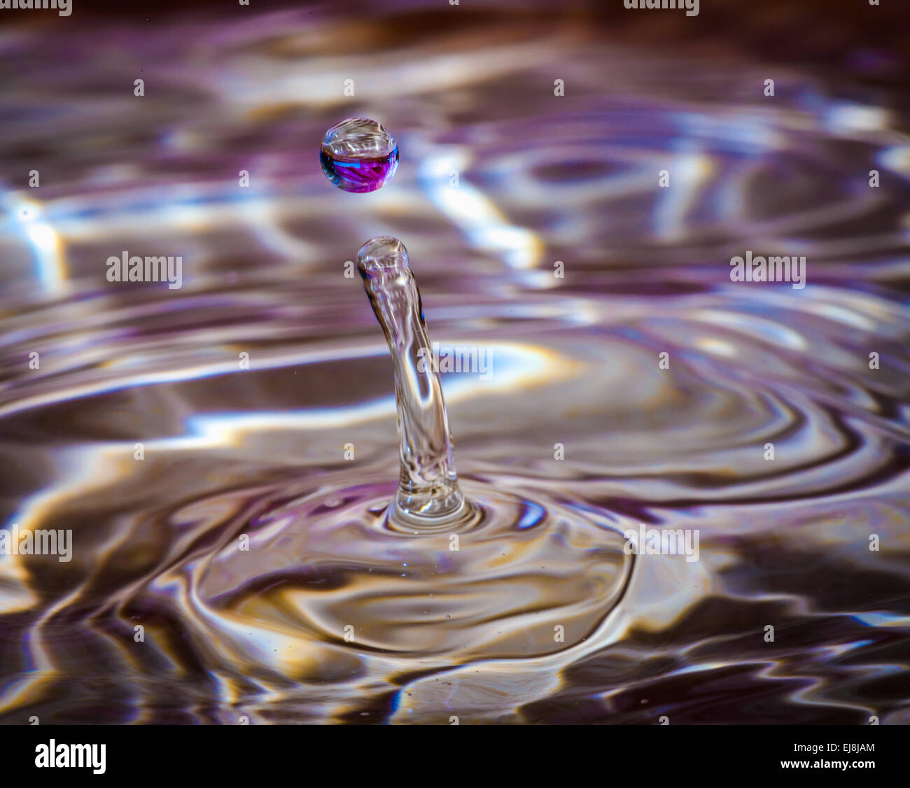 frozen liquid droplet Stock Photo - Alamy