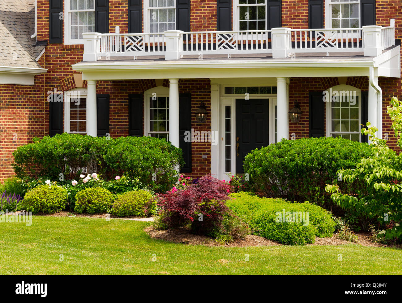 Entrance to large single family home Stock Photo - Alamy