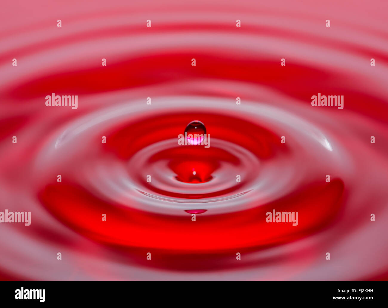 frozen liquid droplet Stock Photo - Alamy