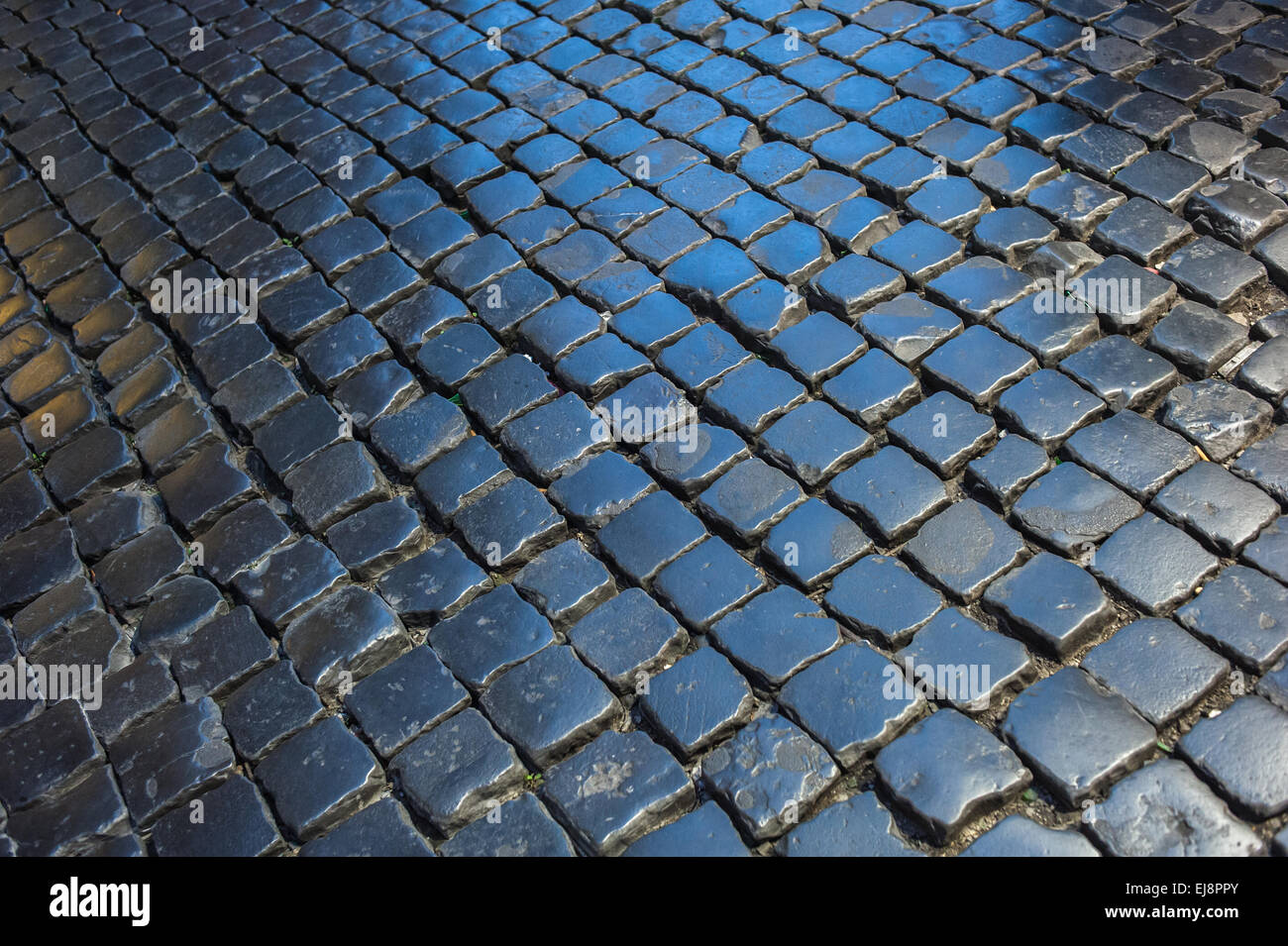 Cobblestone hi-res stock photography and images - Alamy
