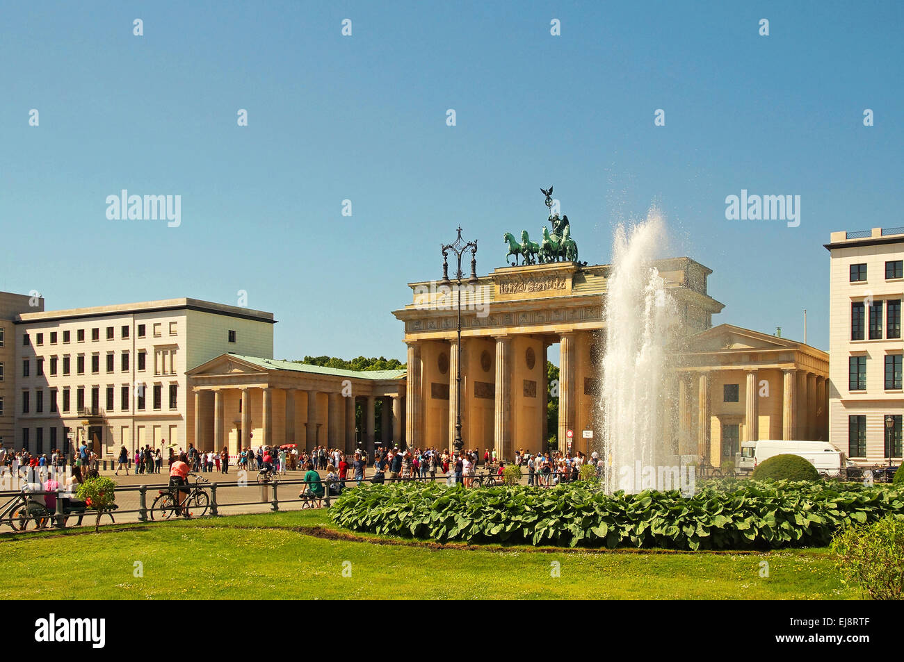Brandenburg gates hi-res stock photography and images - Alamy