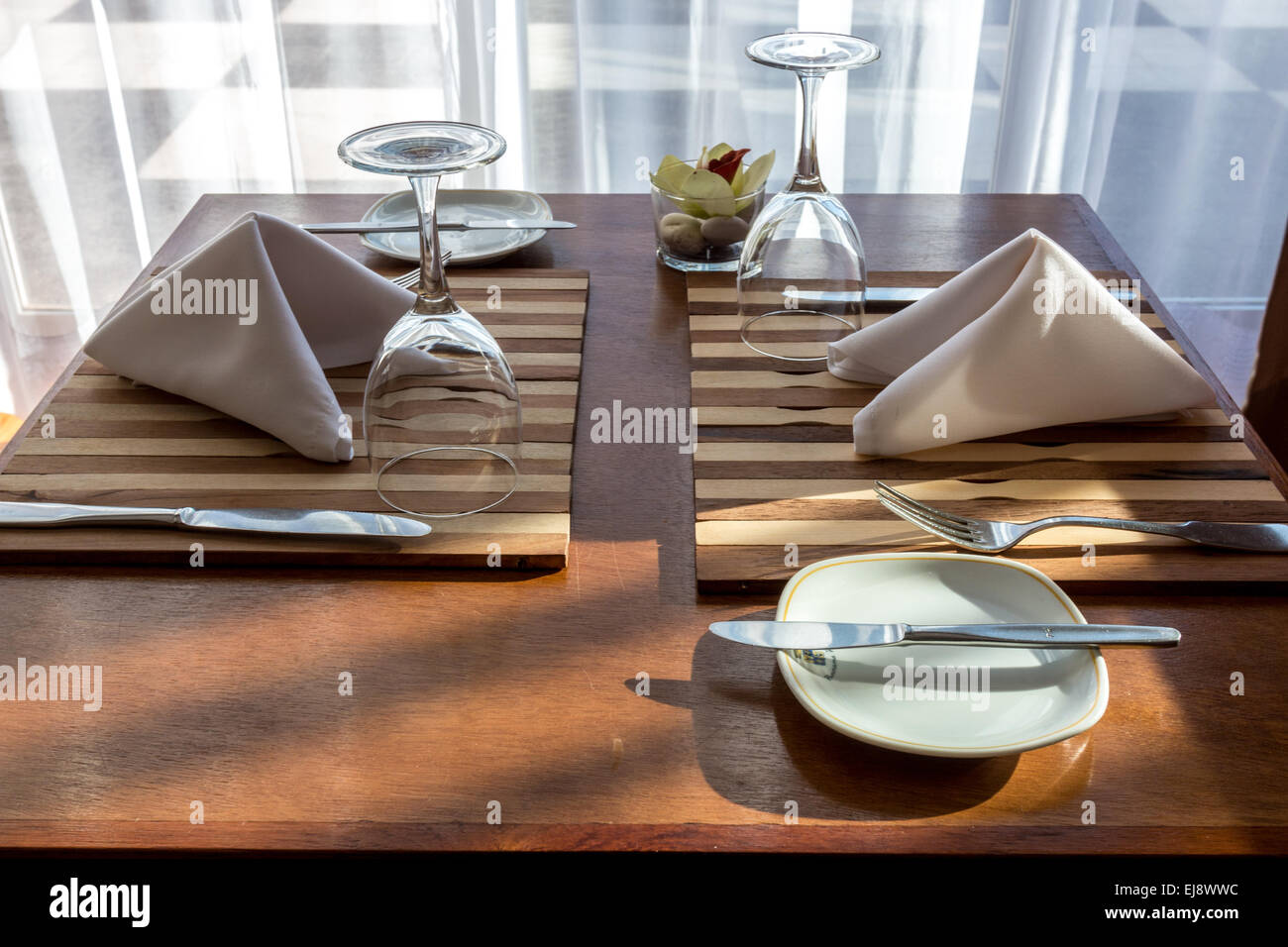 Table for two Stock Photo - Alamy