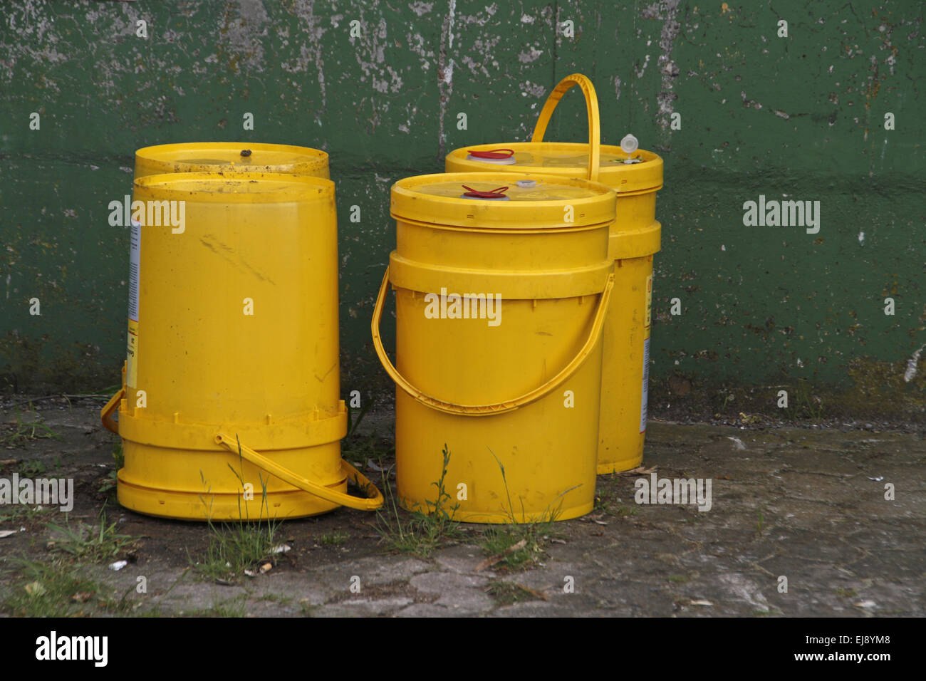Yellow buckets hi-res stock photography and images - Alamy
