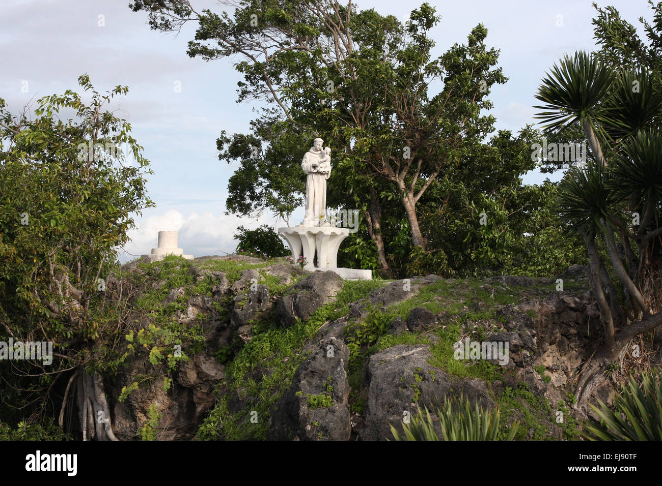 Christian statue above Baucau, Timor Leste Stock Photo - Alamy