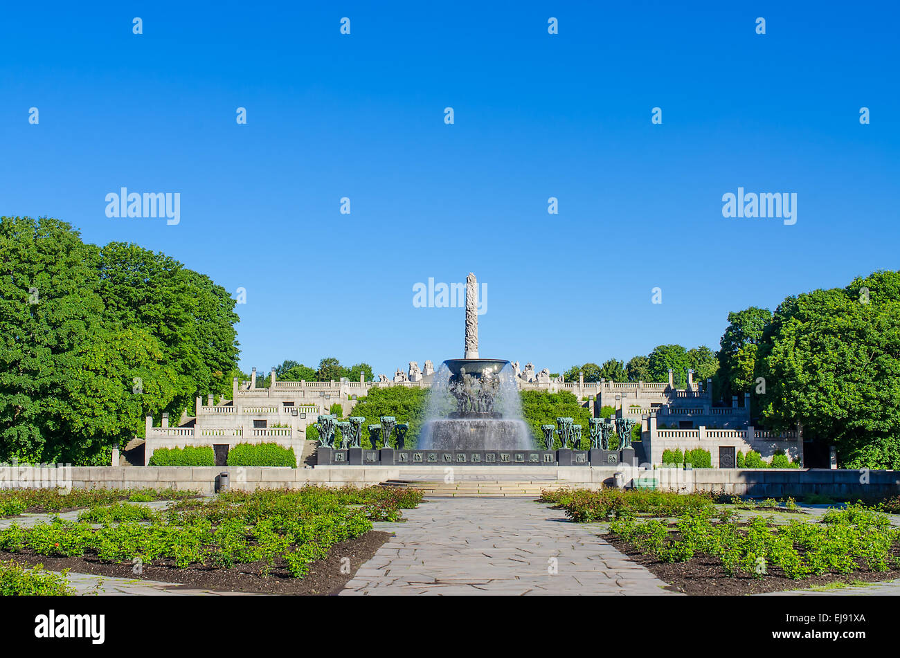 Bronze vigeland statue hi-res stock photography and images - Alamy