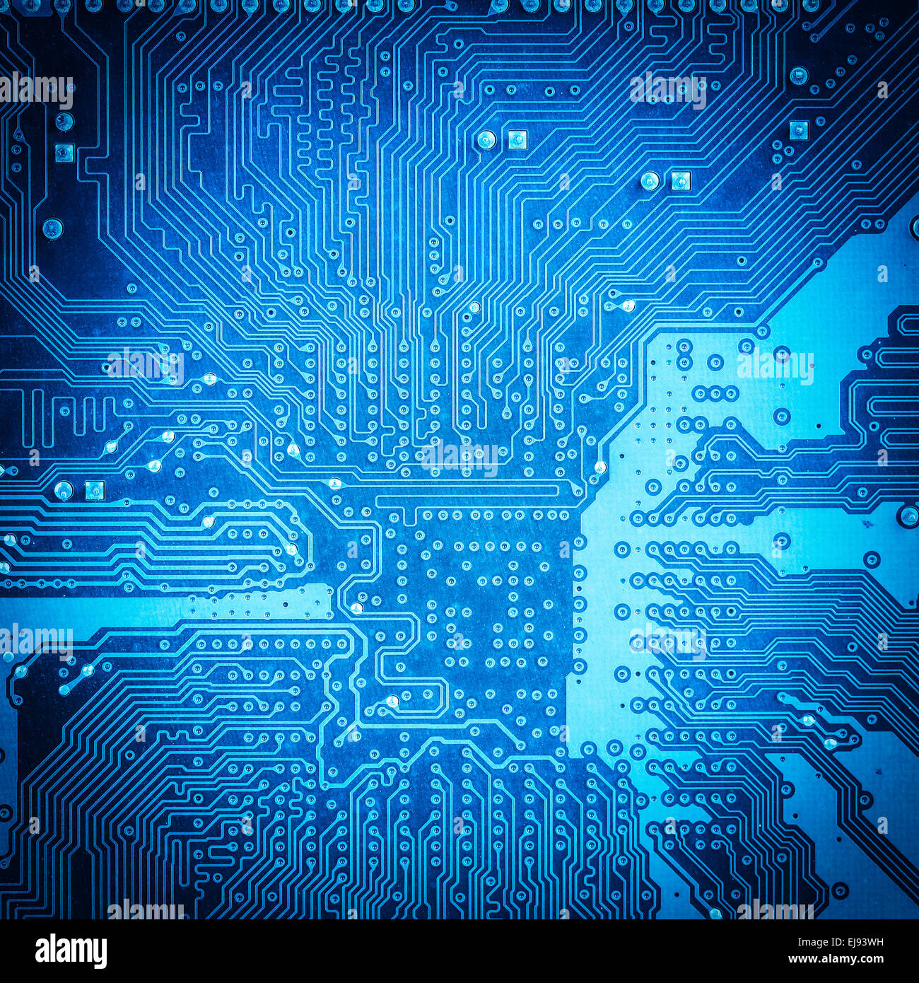 Circuit board electronic dark hi-res stock photography and images - Alamy