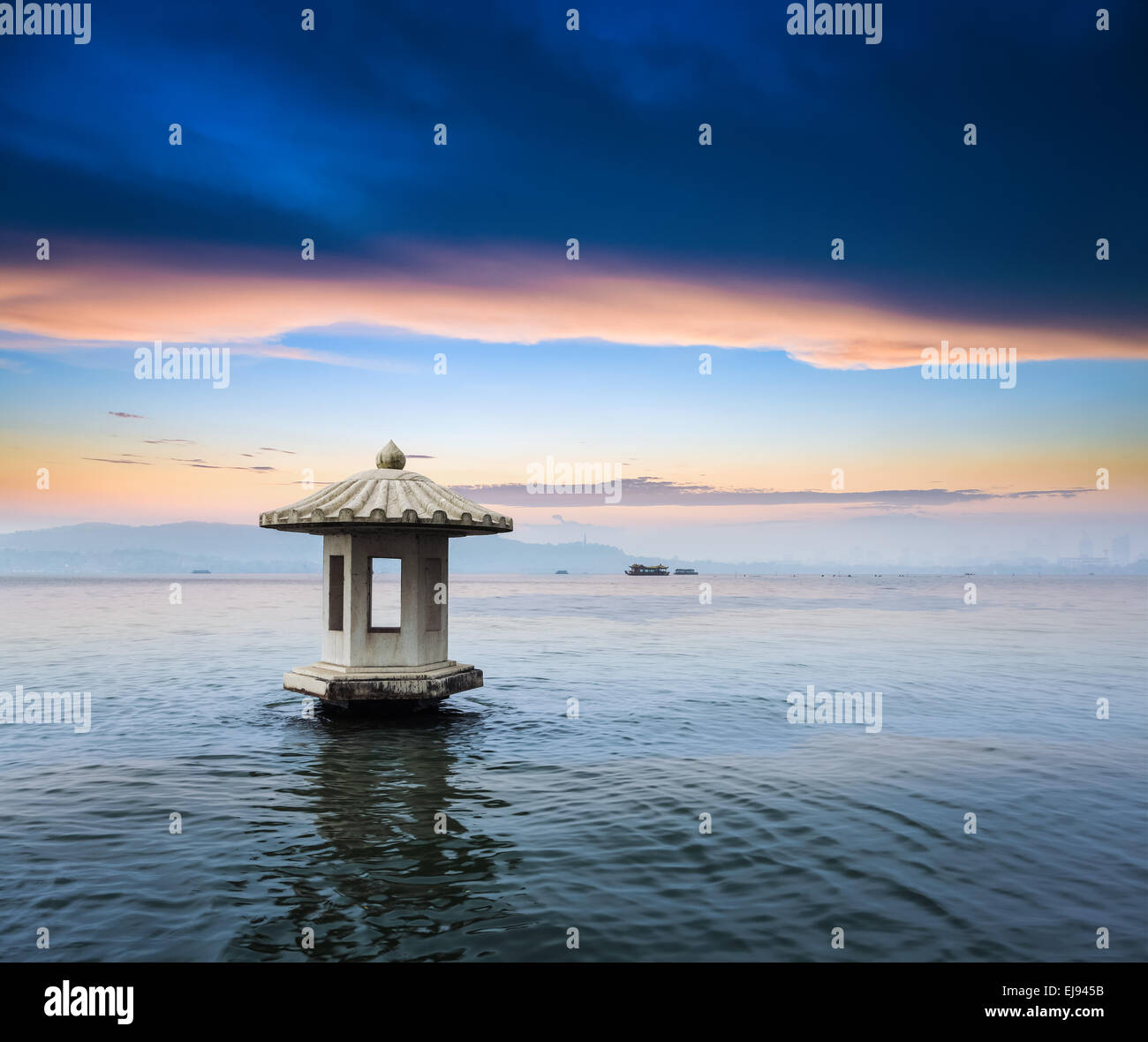 Beautiful sunset lake in hi-res stock photography and images - Alamy