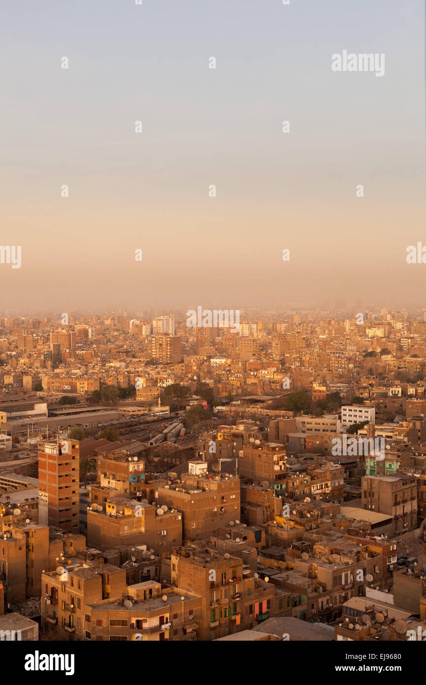 Cairo slums hi-res stock photography and images - Alamy