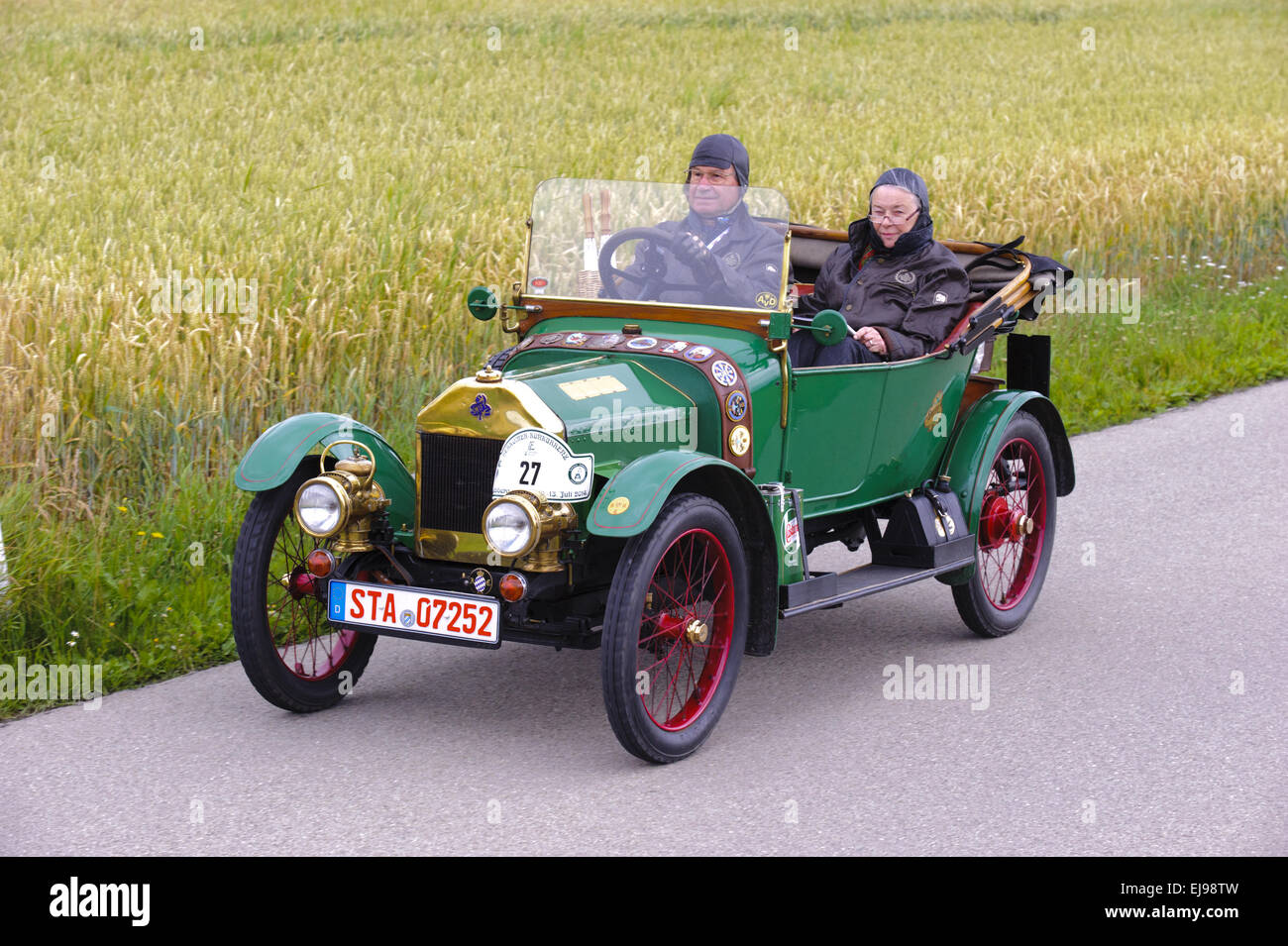 1914 motor car hi-res stock photography and images - Alamy