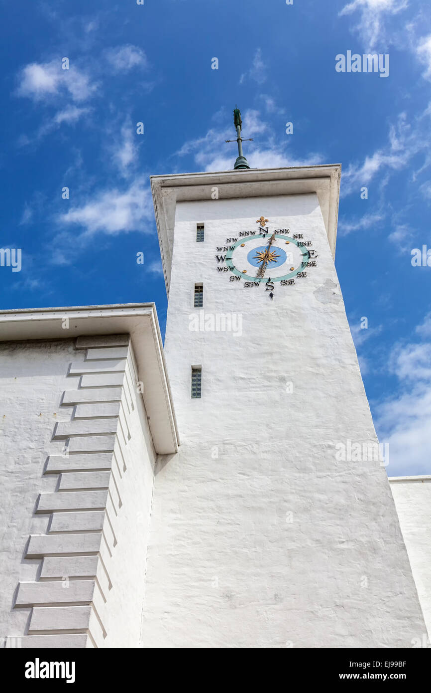 View of the city hall building of Hamilton, the capital of Bermuda ...